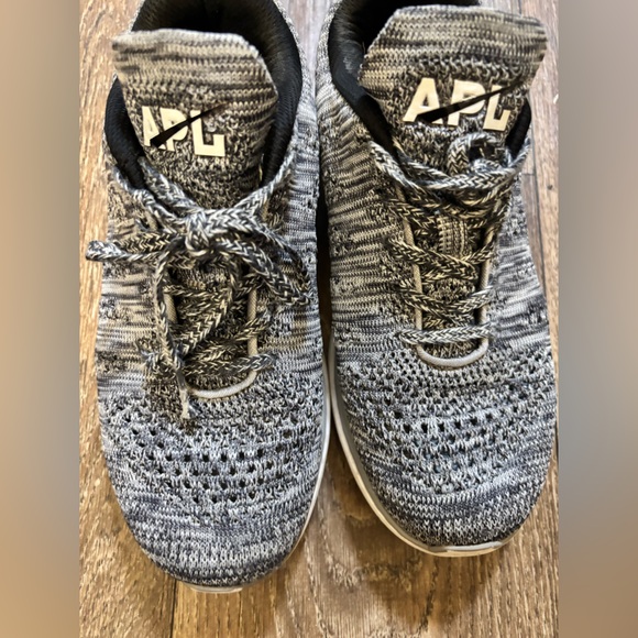 APL | Shoes | The Iconic Apl Techloom Pro Running Sneakers Sz 6 | Poshmark